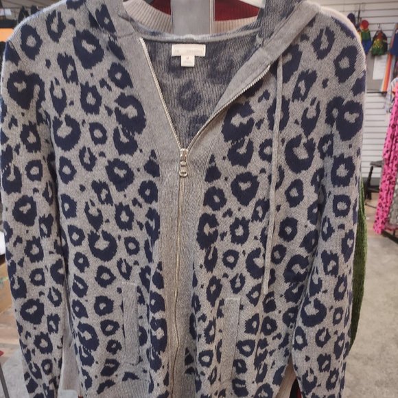 GAP | Sweaters | Grey Leopard Print Zip Front Sweater From Gap Size ...